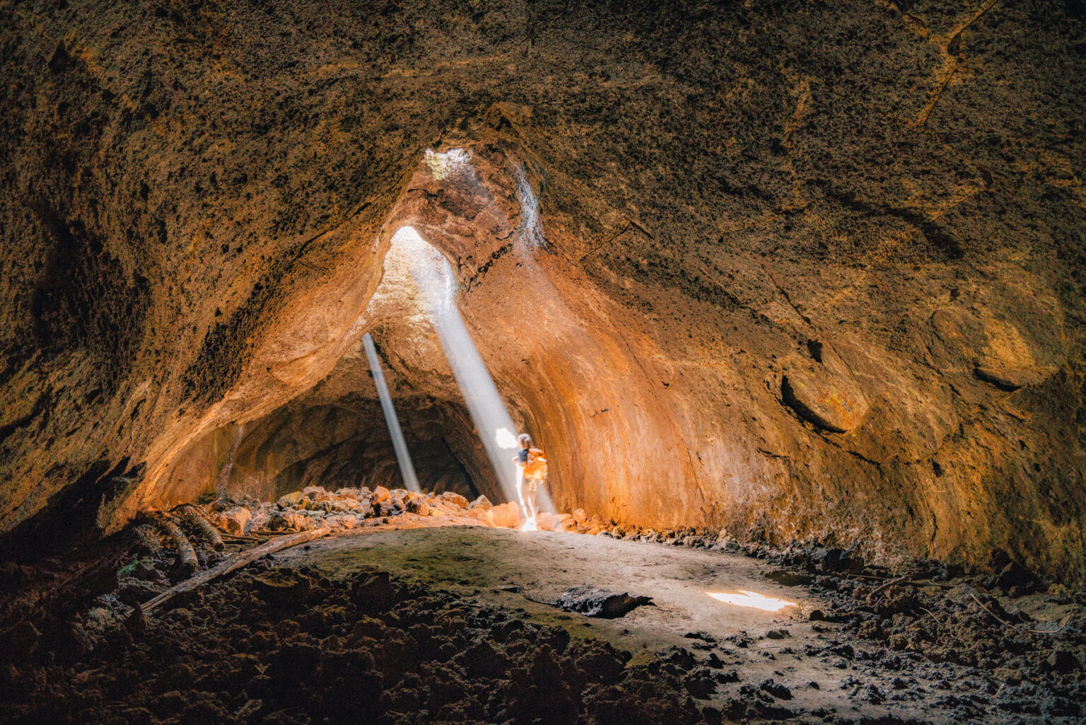 Exploring Oregon's Skylight Cave Like a Pro (+ Helpful Tips)