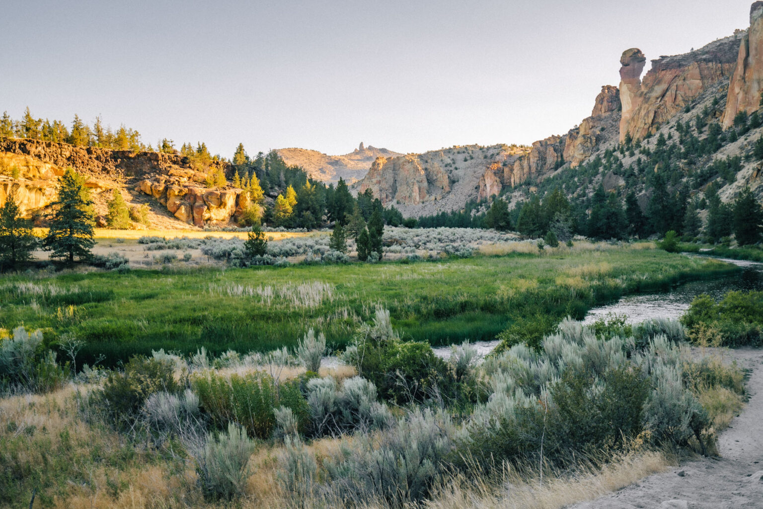 20 JAW-DROPPING Places in Oregon You Have to See to Believe