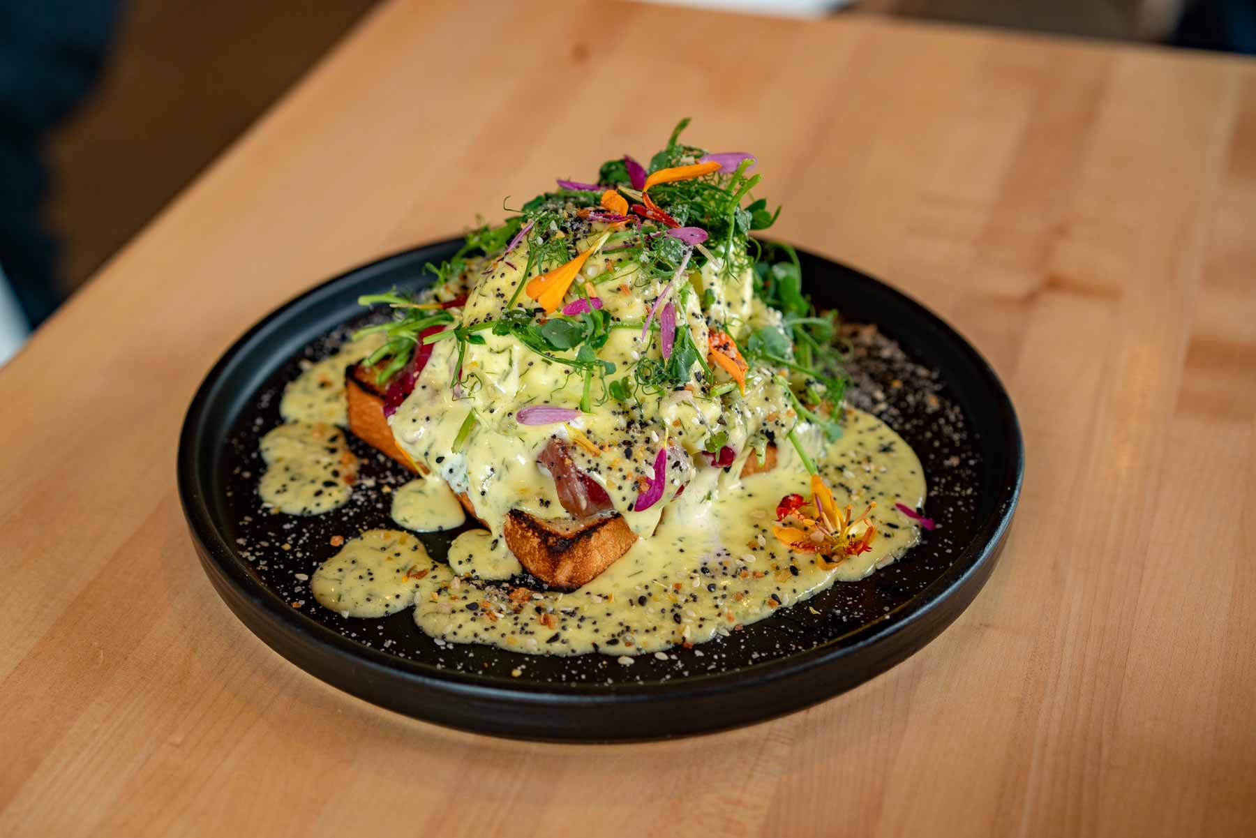 25 EPIC Portland BRUNCH Spots Worth the Wait (Local's Guide)