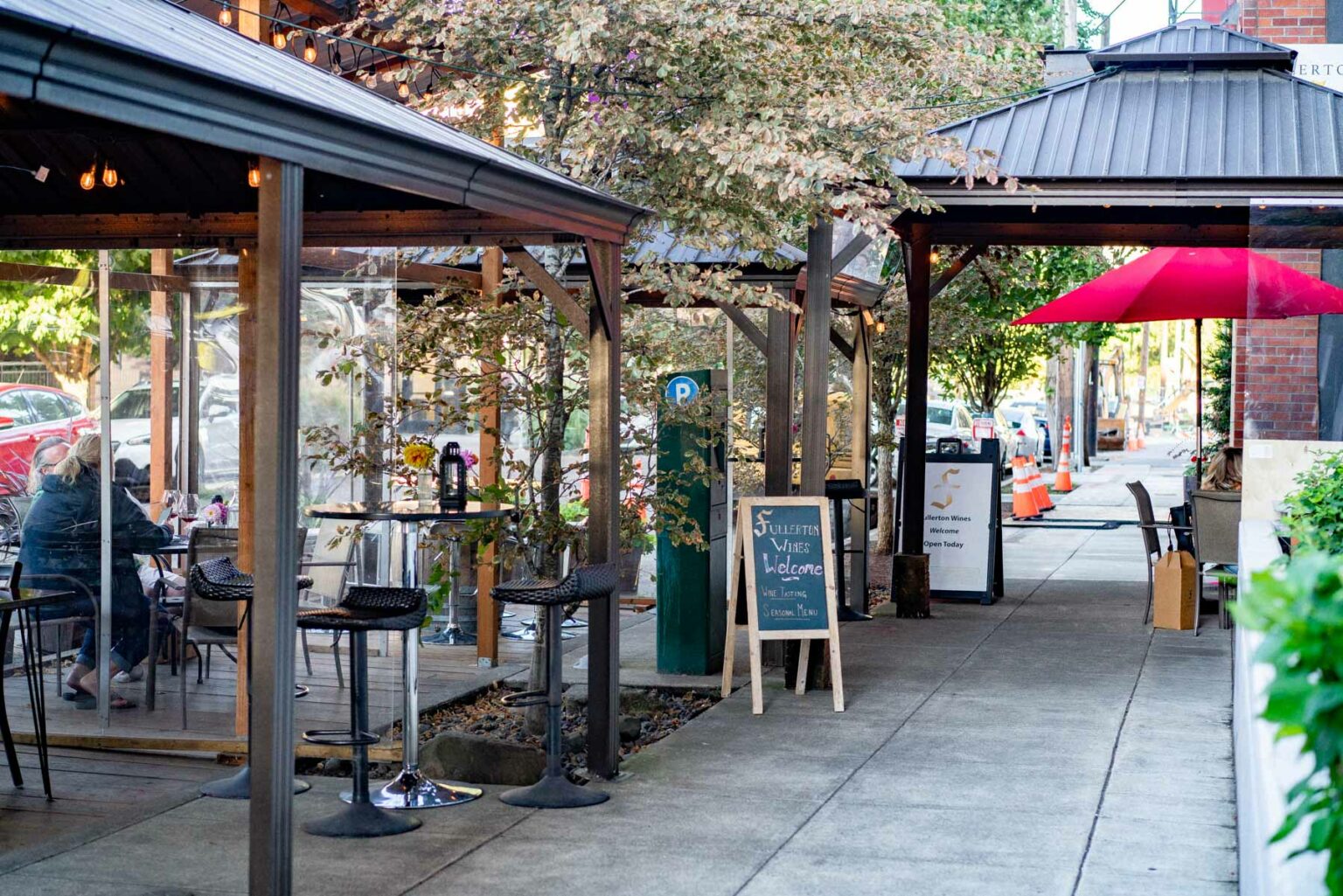 15 COZY Wine Bars in PORTLAND, Oregon | The Thirsty Local