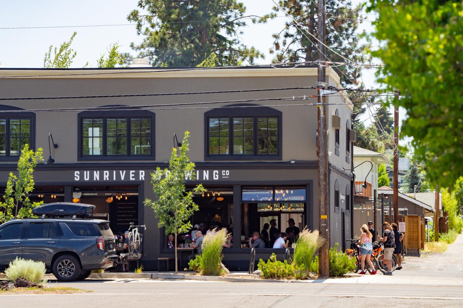 15+ EPIC BEND Breweries Worth the Wait (Thirsty Local's Guide)