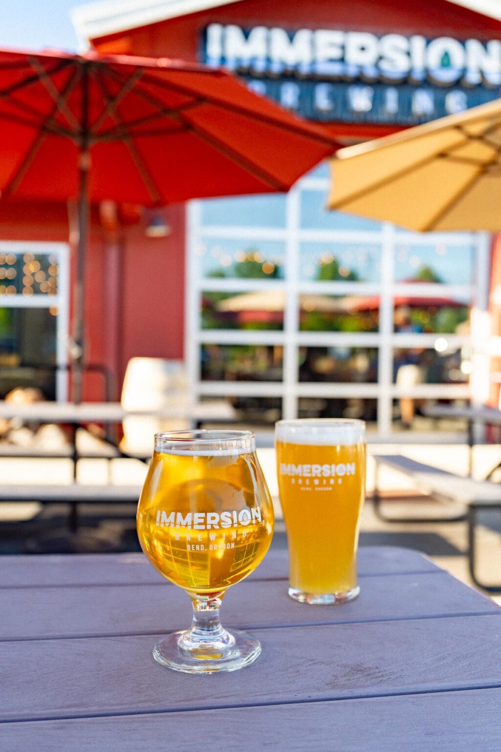 20 EPIC Craft Breweries in Oregon Guaranteed to Satisfy