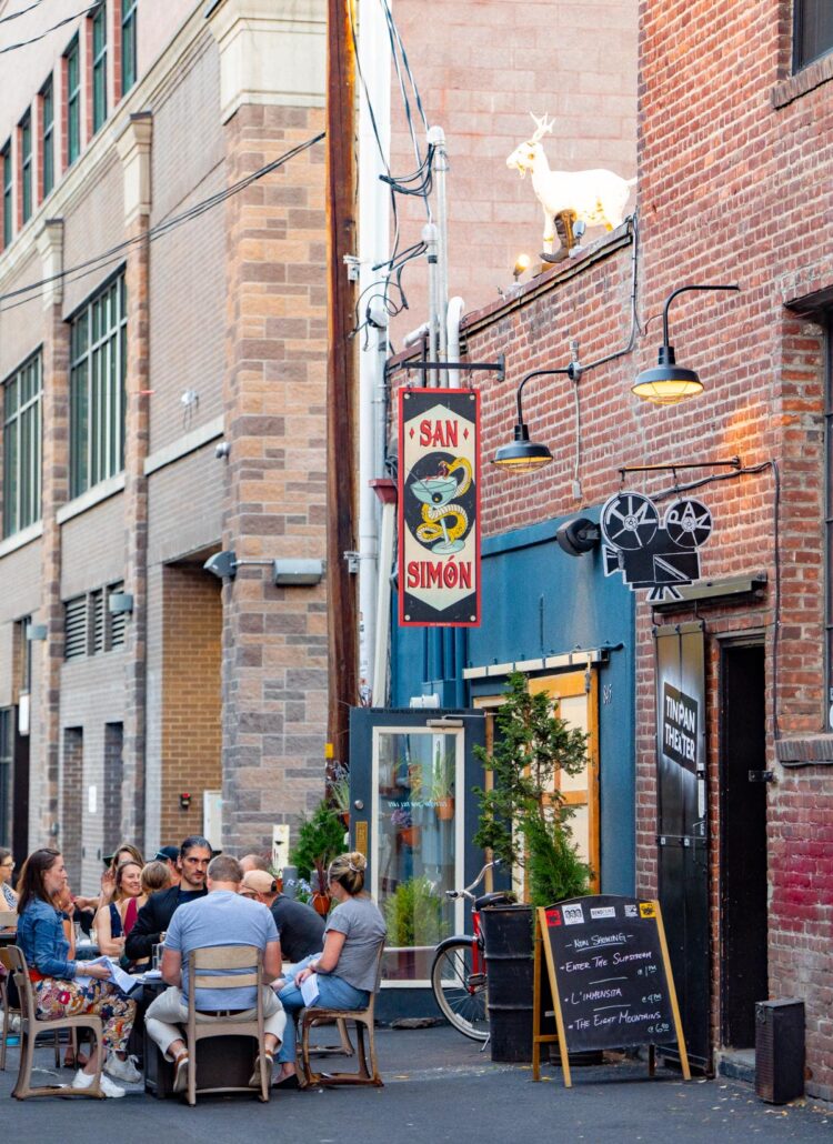 15+ EPIC BEND Breweries Worth the Wait (Thirsty Local's Guide)